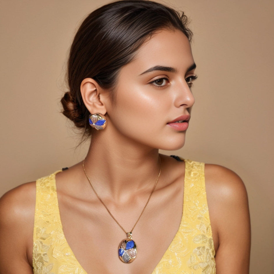 Buy Women's Pendant Sets Online | Blingvine