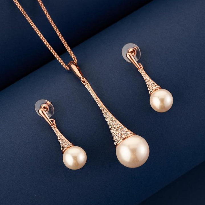 Pendant Sets For 7 Types of Weddings - Blingvine Style Guide